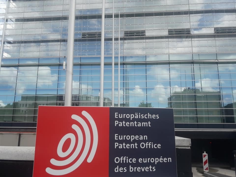 Lecture beim Europäischen Patentamt in München und in Den Haag (NL) im ...